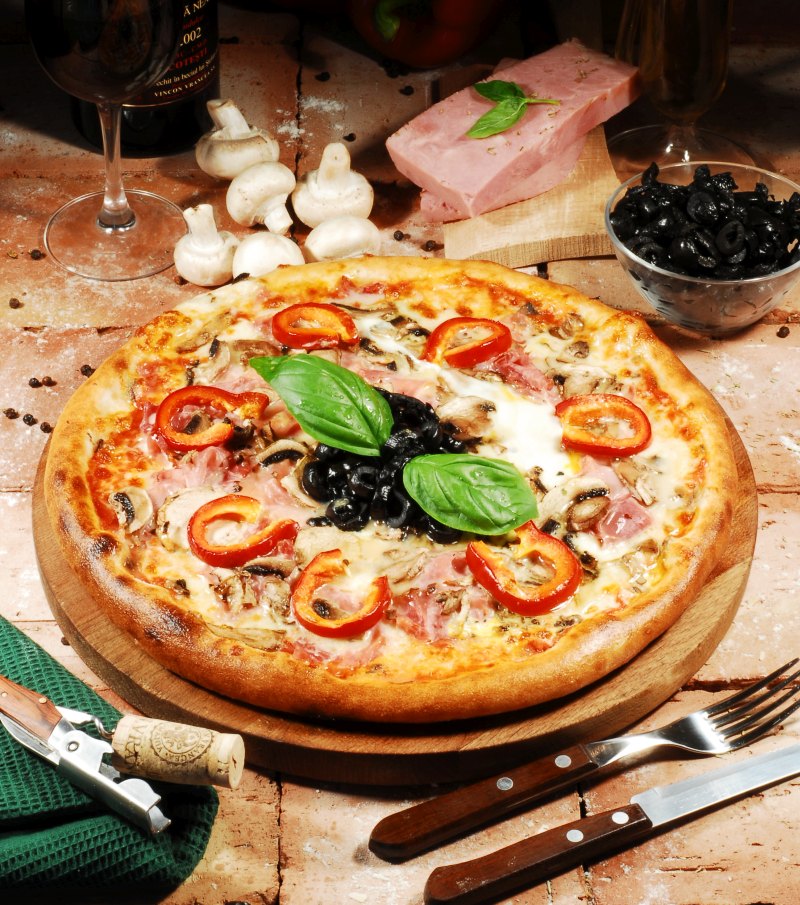 Pizza Adrian livreaza pizza pe vatra in Craiova foarte rapid